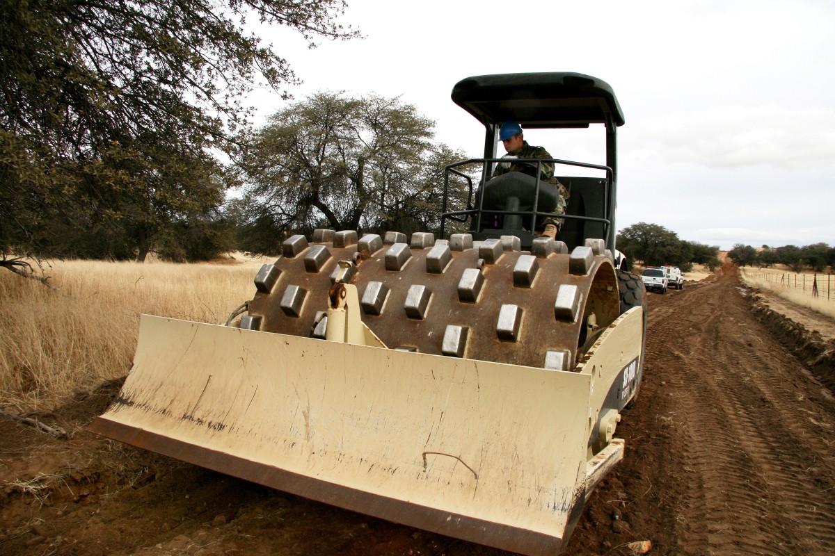 Beefing Up the Border | Article | The United States Army Beefing Up the Border | Article | The United States Army
