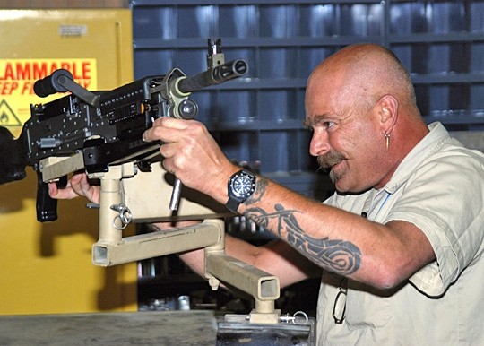 Support Group Develops New Improved Weapons Mount | Article | The ...