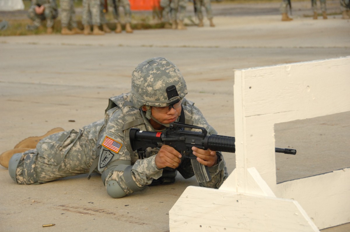 Practicing Reflexive Fire | Article | The United States Army