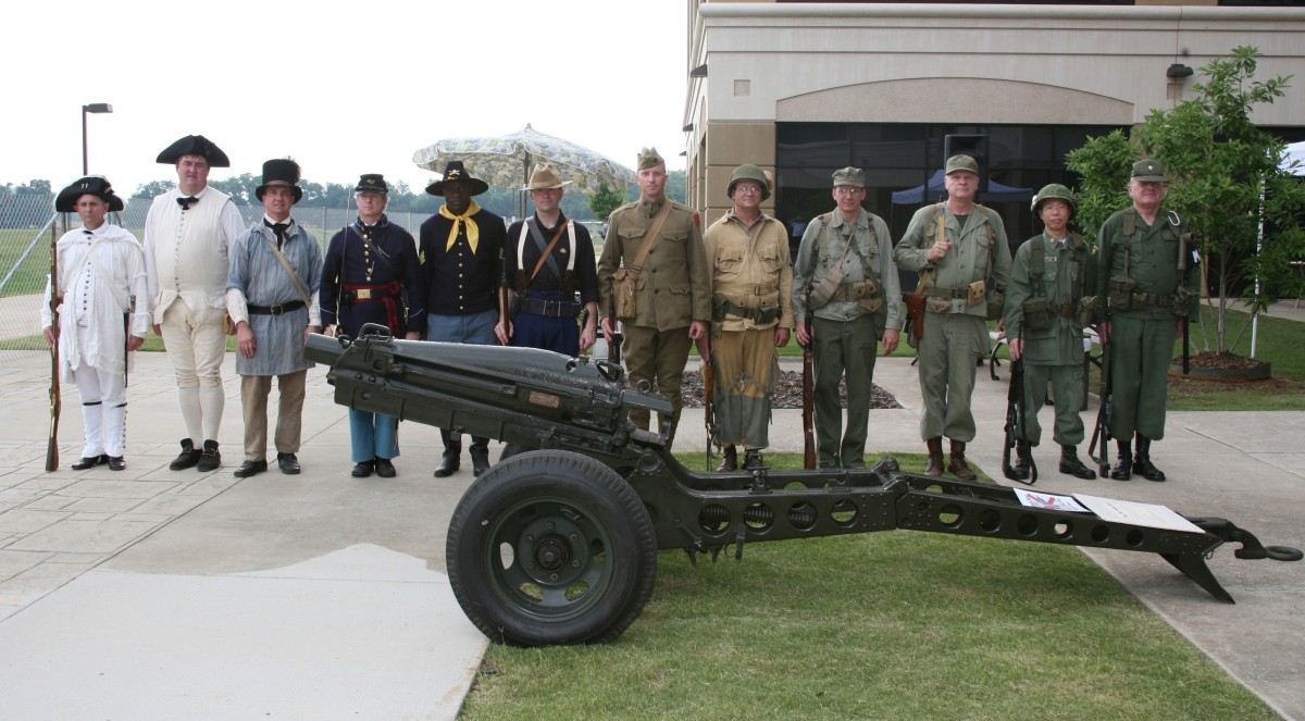 SMDC/ARSTRAT celebrates Army Birthday with living history Soldiers ...