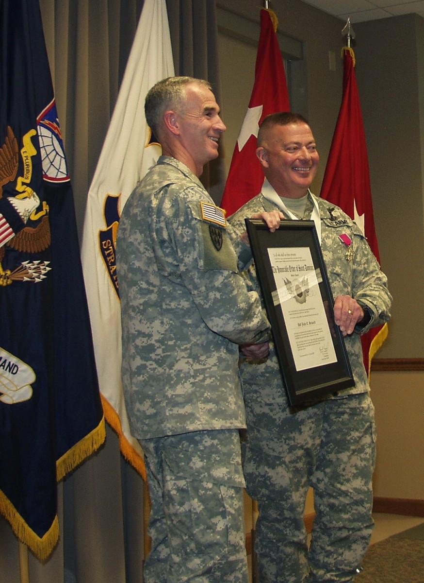 SMDC/ARSTRAT Deputy Commanding General for Operations says farewell ...