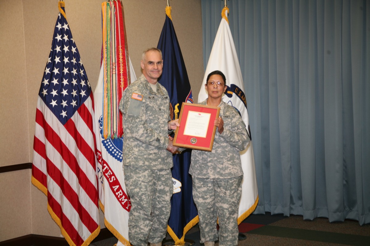 Swayney bids SMDC/ARSTRAT farewell | Article | The United States Army
