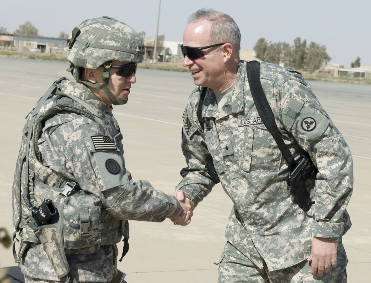 U.S. Army Deputy Chief of Staff G-4 visits Sustainers in Iraq | Article ...