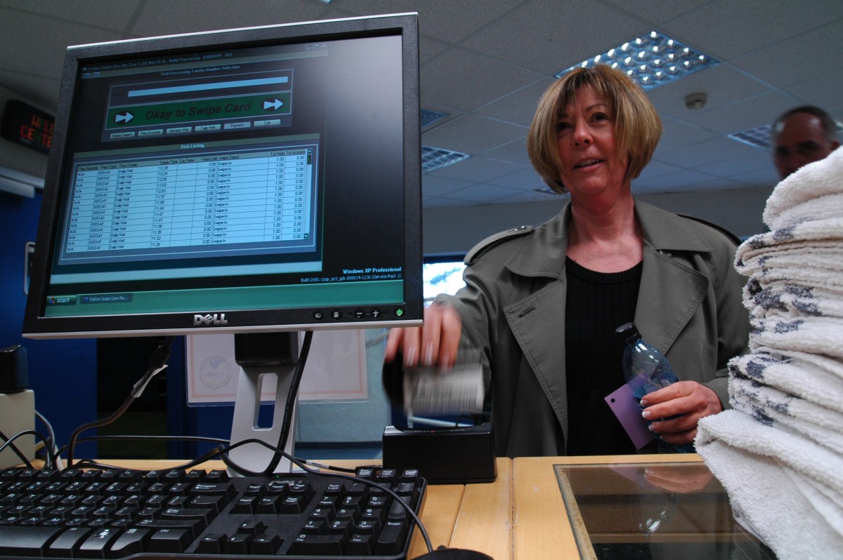 System uses ID cards to track use of recreational facilities | Article ...