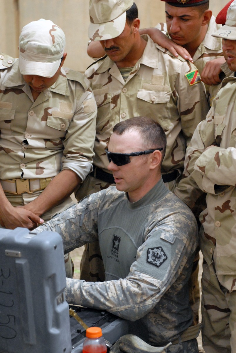 Johnny 5 helps IA Engineers stay alive | Article | The United States Army Johnny 5 helps IA Engineers stay alive | Article | The United States Army