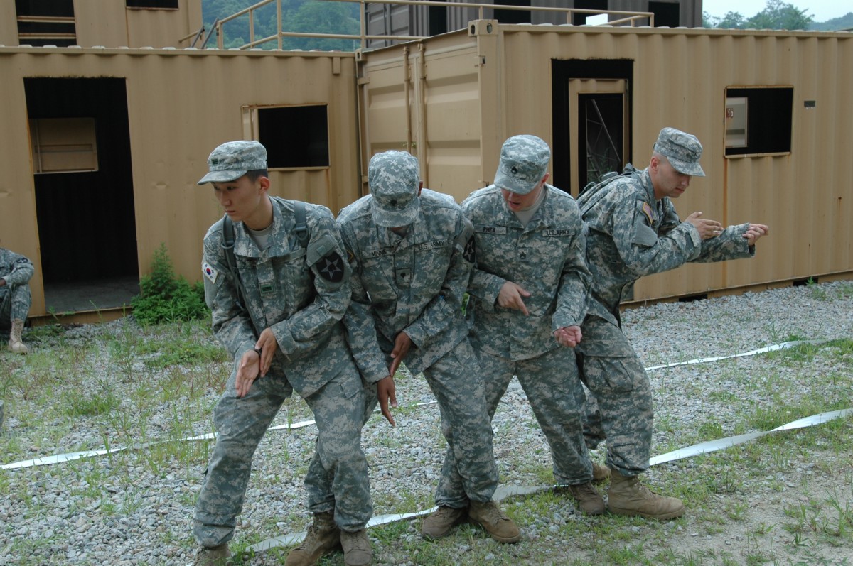 'Crawling' through urban operations | Article | The United States Army