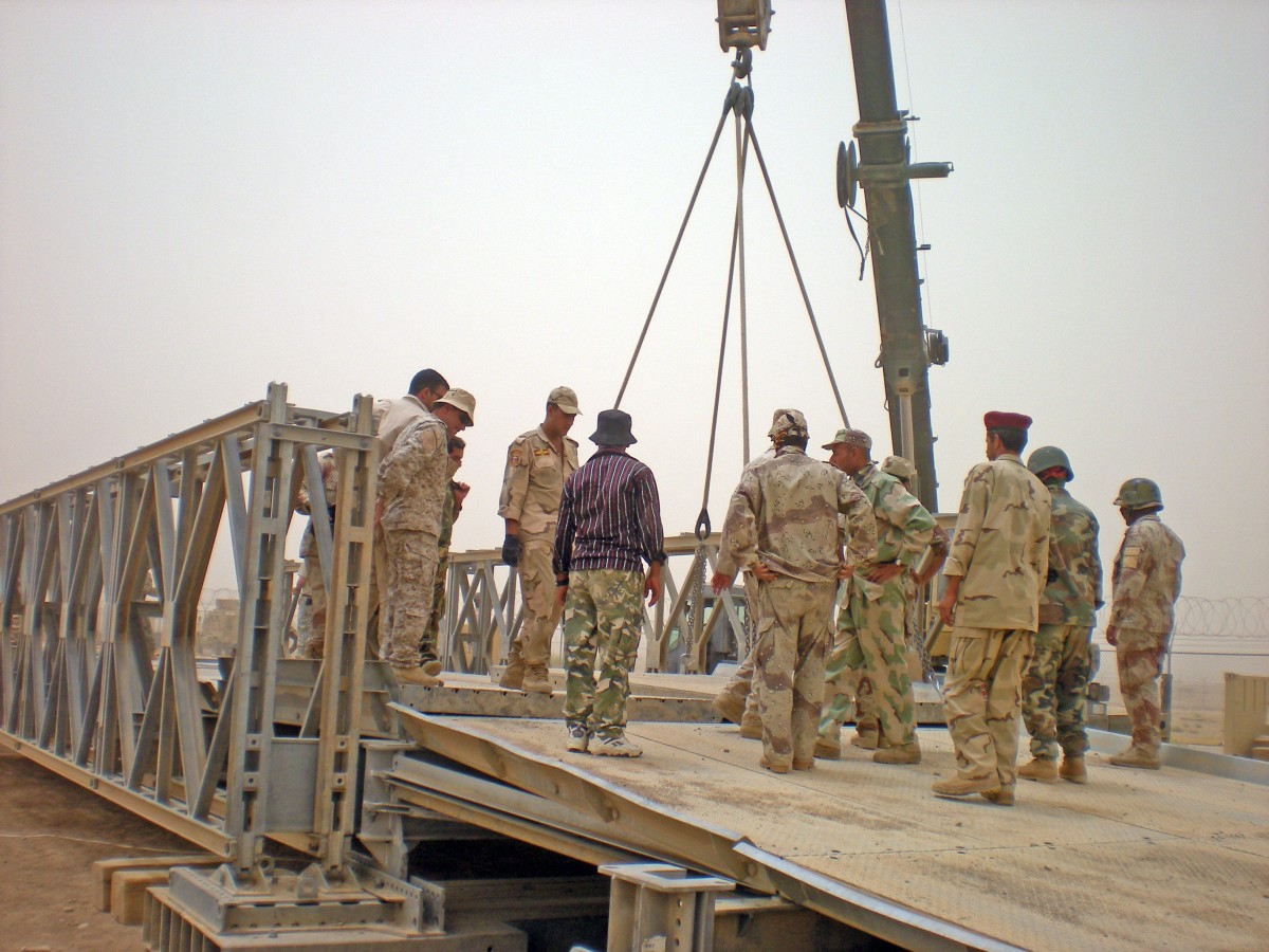 Muhandis builds bridges | Article | The United States Army