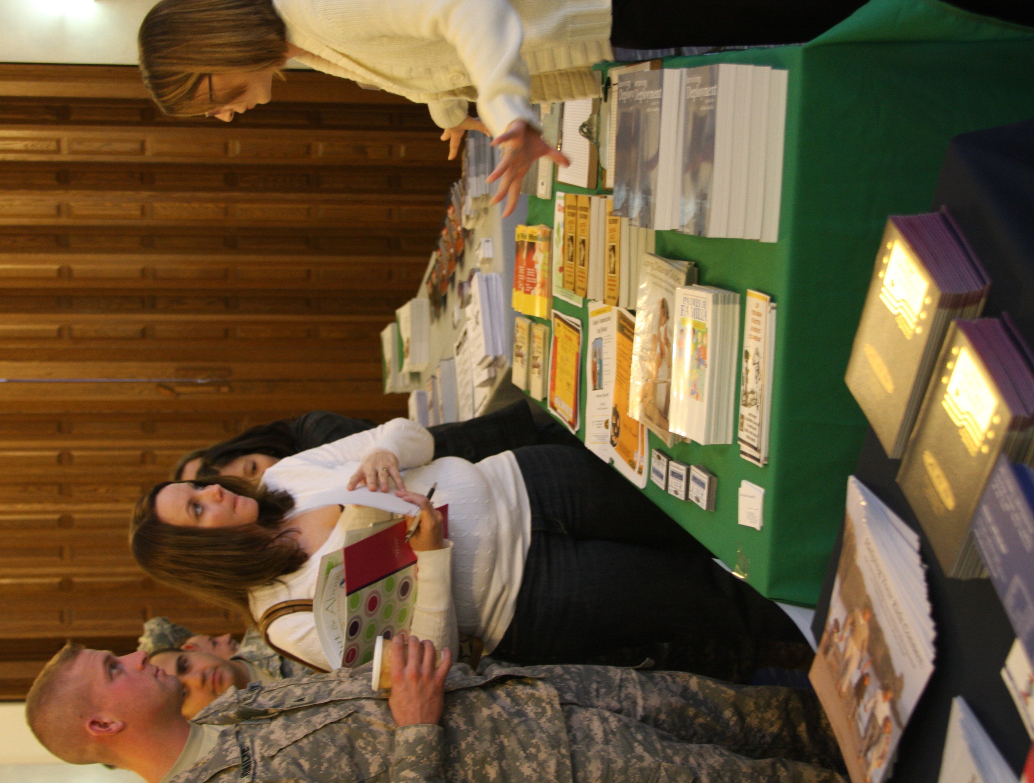 Pre-deployment briefings prepare families | Article | The United States ...