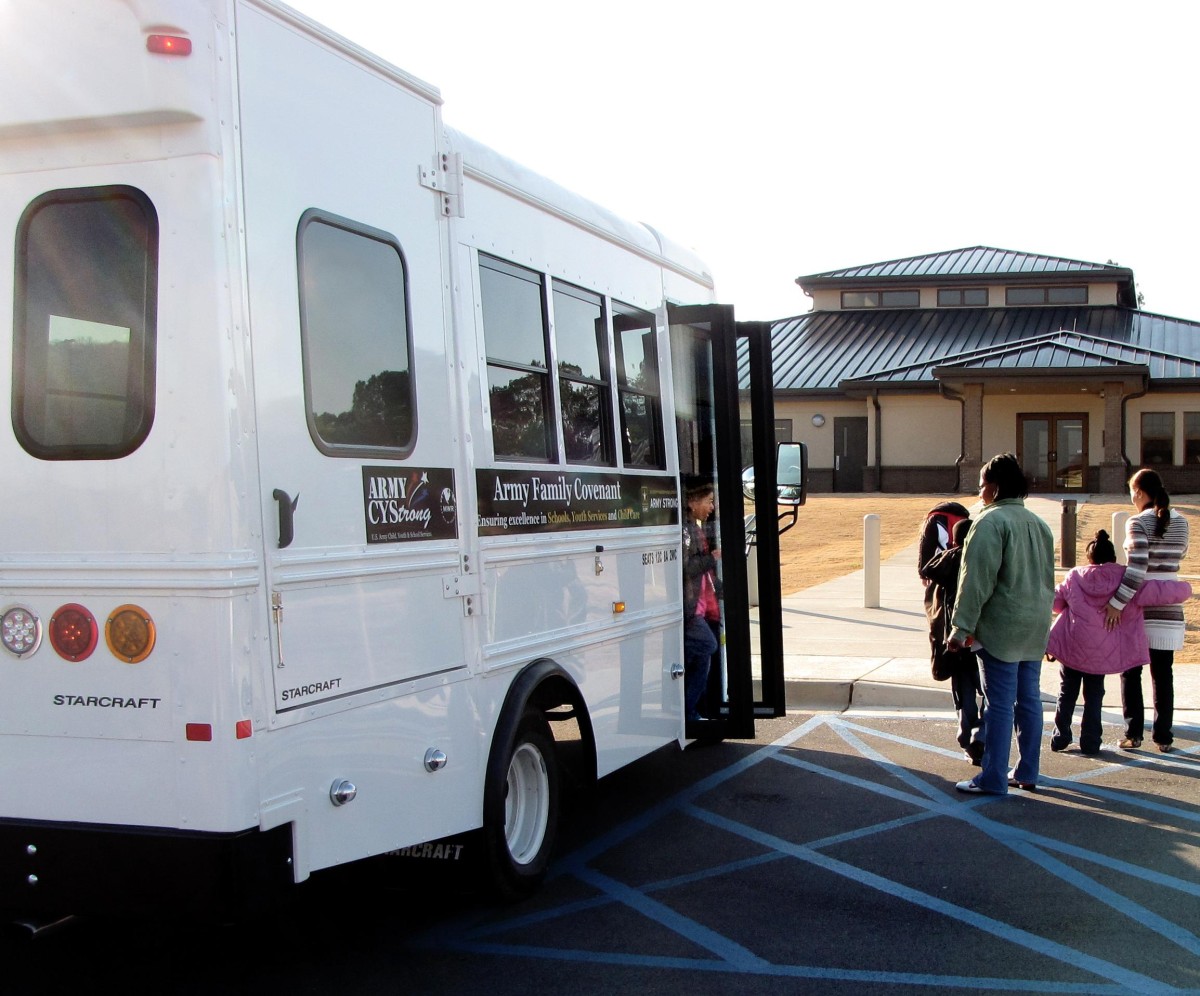 Buses Deliver After-School Care On Post | Article | The United States Army