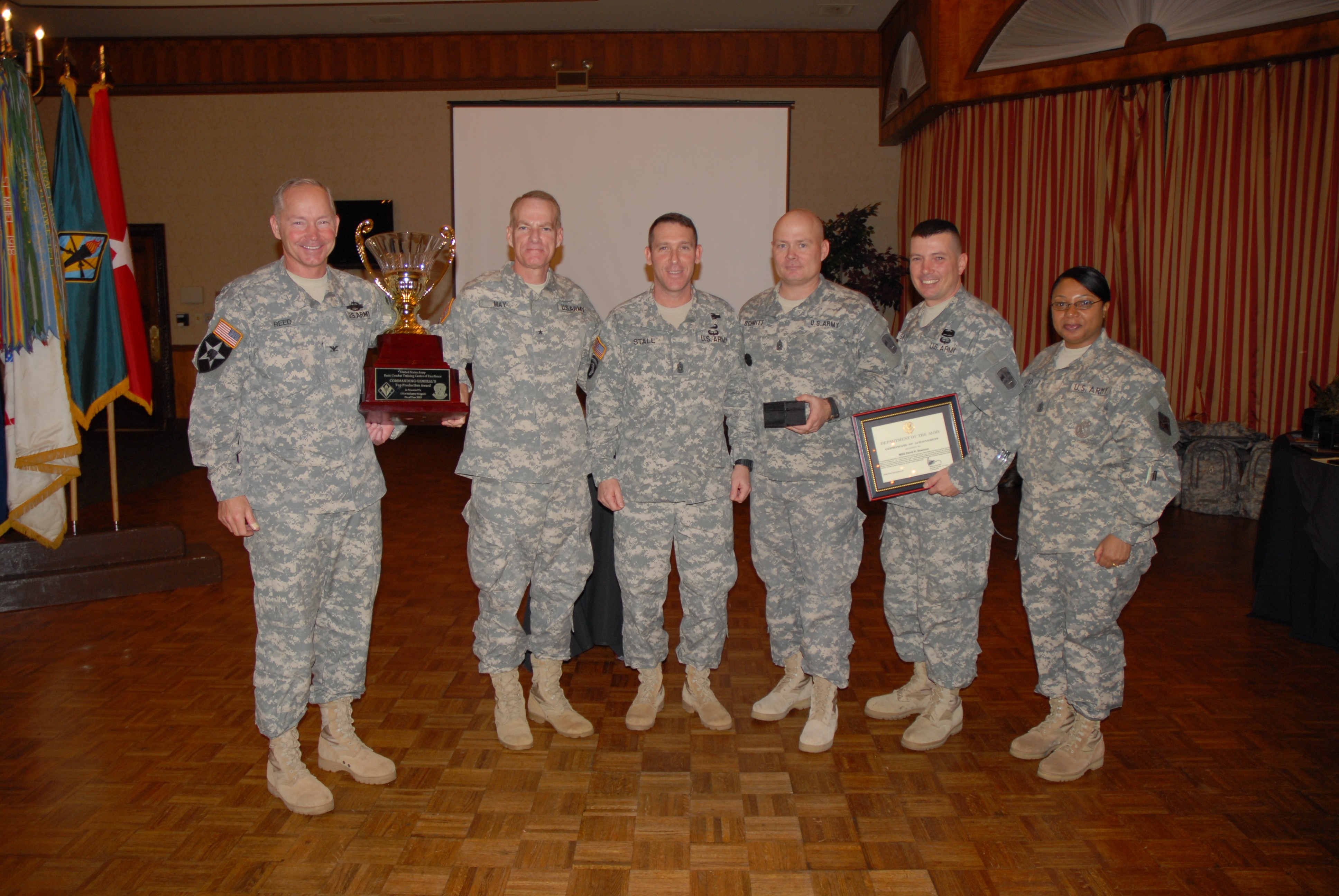 Installation units exceed retention goal | Article | The United States Army