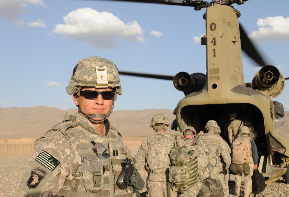 Capt. Jay Burns, 101st Combat Aviation Brigade | Article | The United ...