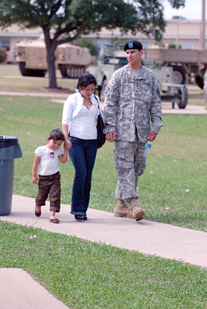PHOTOS:Stable call at 1st Cav Museum | Article | The United States Army