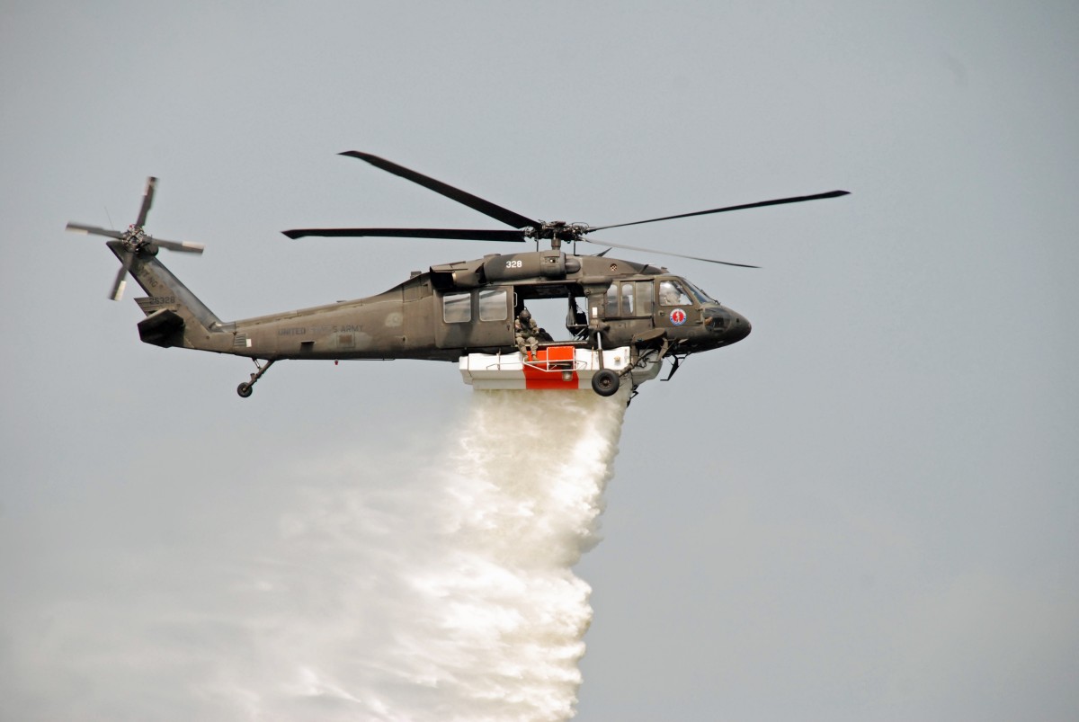 New York Army National Guard Aviators Train on Firehawk Helicopter ...