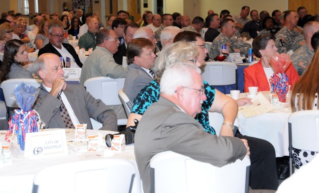 AUSA, Wiregrass cares for Fort Rucker Soldiers | Article | The United ... AUSA, Wiregrass cares for Fort Rucker Soldiers | Article | The United ...