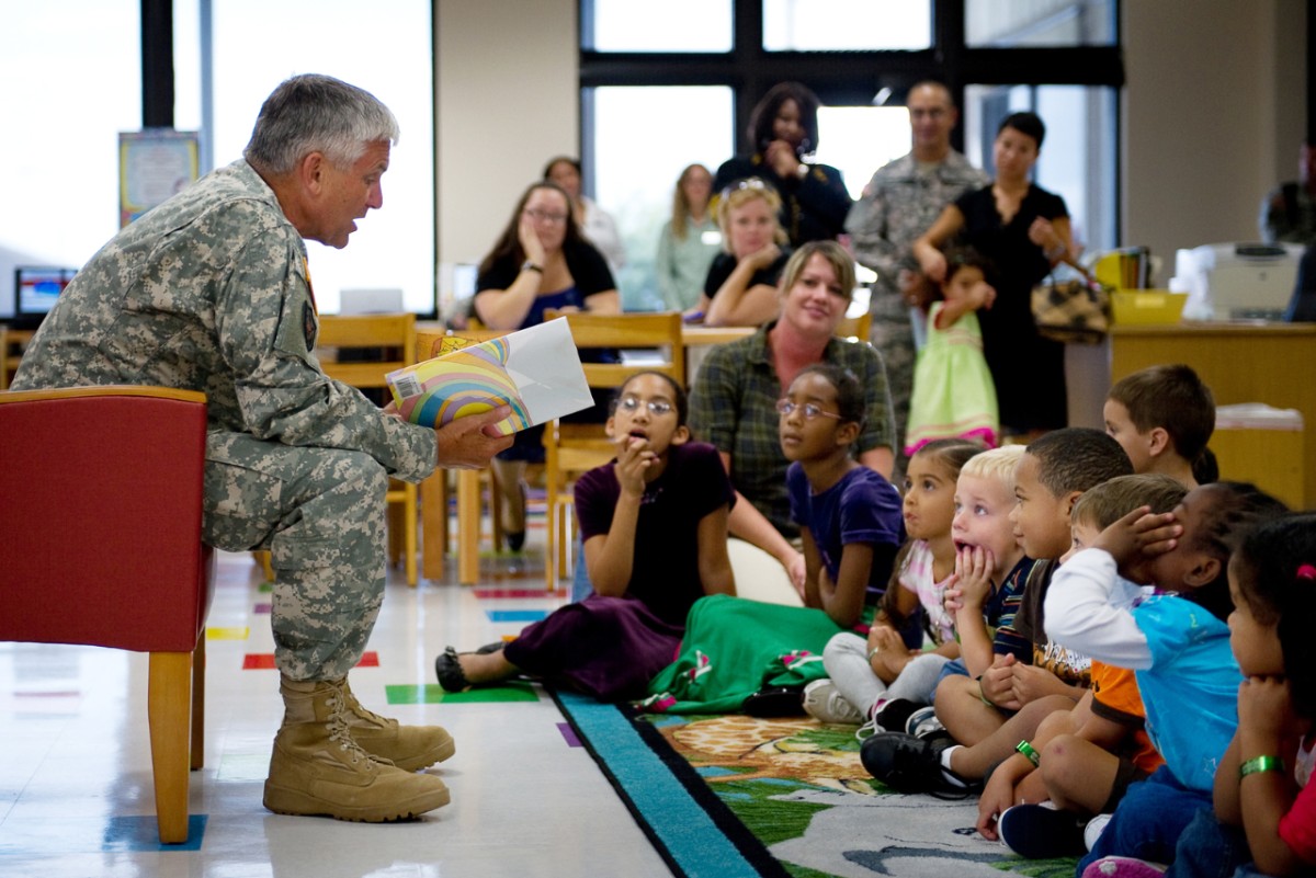 Chief reaffirms Army's commitment to families at dedication ceremony ...