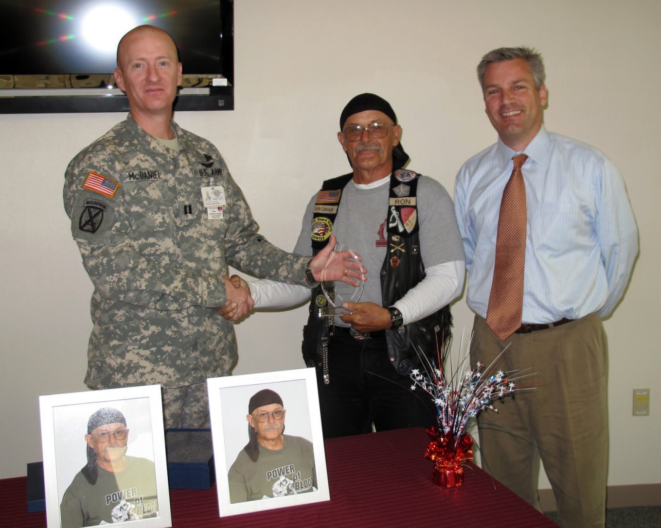 Patriotic volunteer inducted into Blood Donor Hall of Fame | Article ...