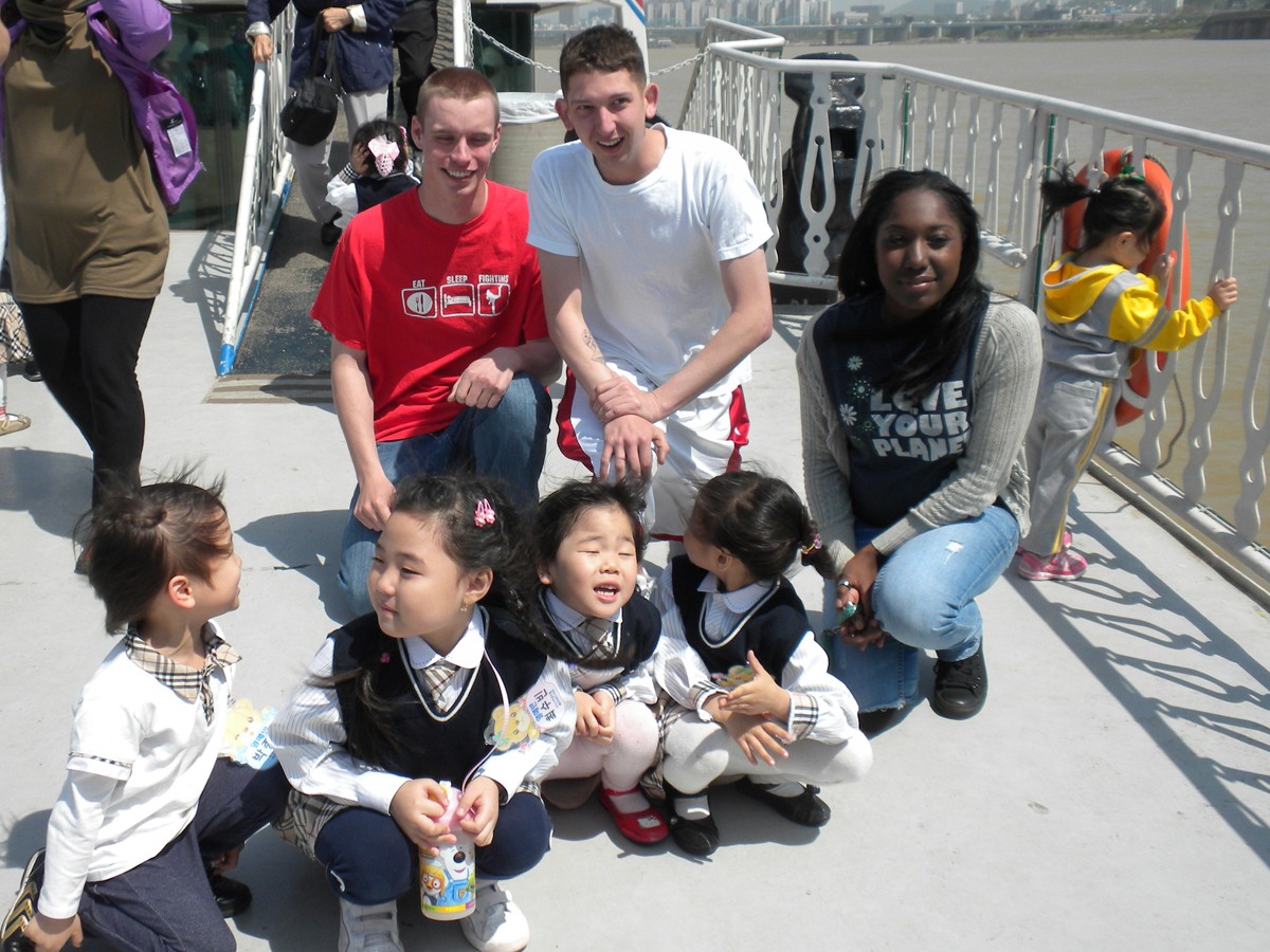 U.S. Soldiers participate in Strong Bonds Program | Article | The ...