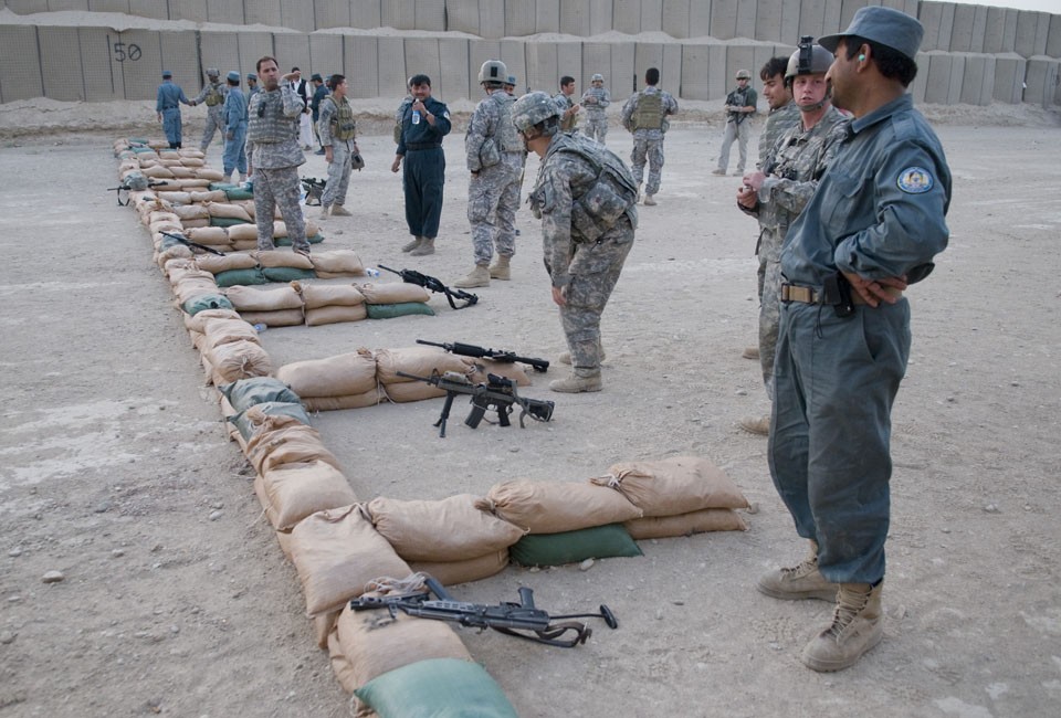 319th MI Battalion continues progress at Kandahar inland customs depot ...