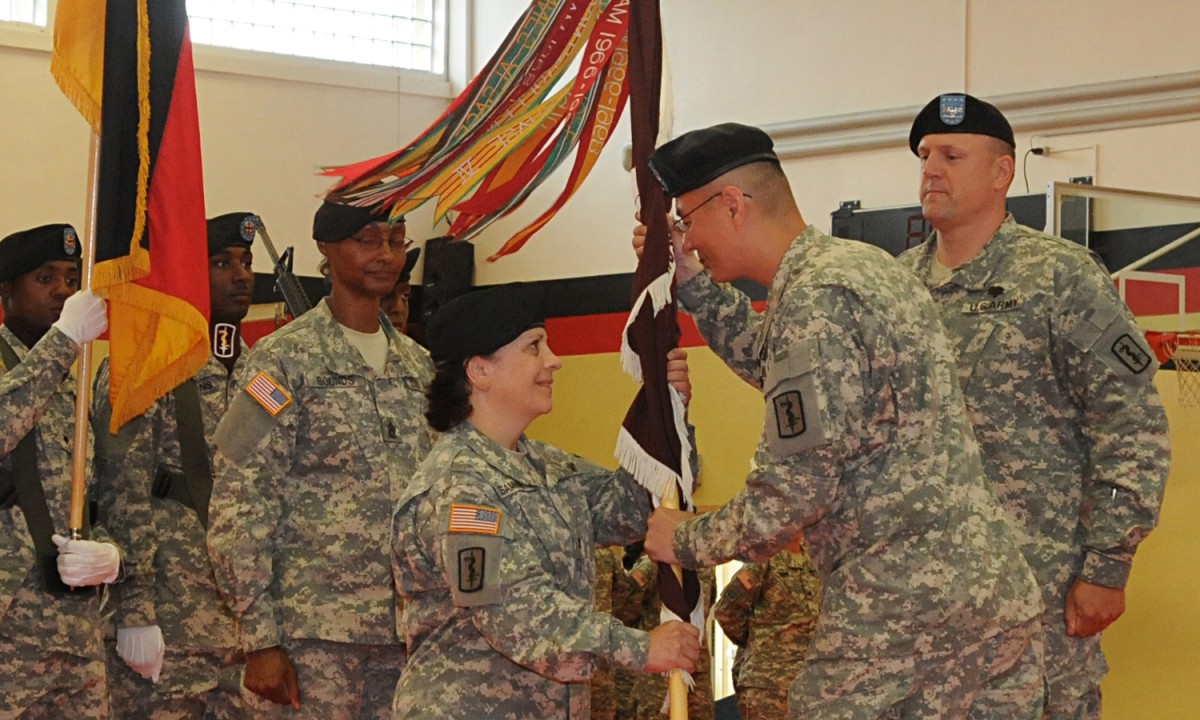 Army Nurse takes command of Europe’s only Combat Support Hospital ...