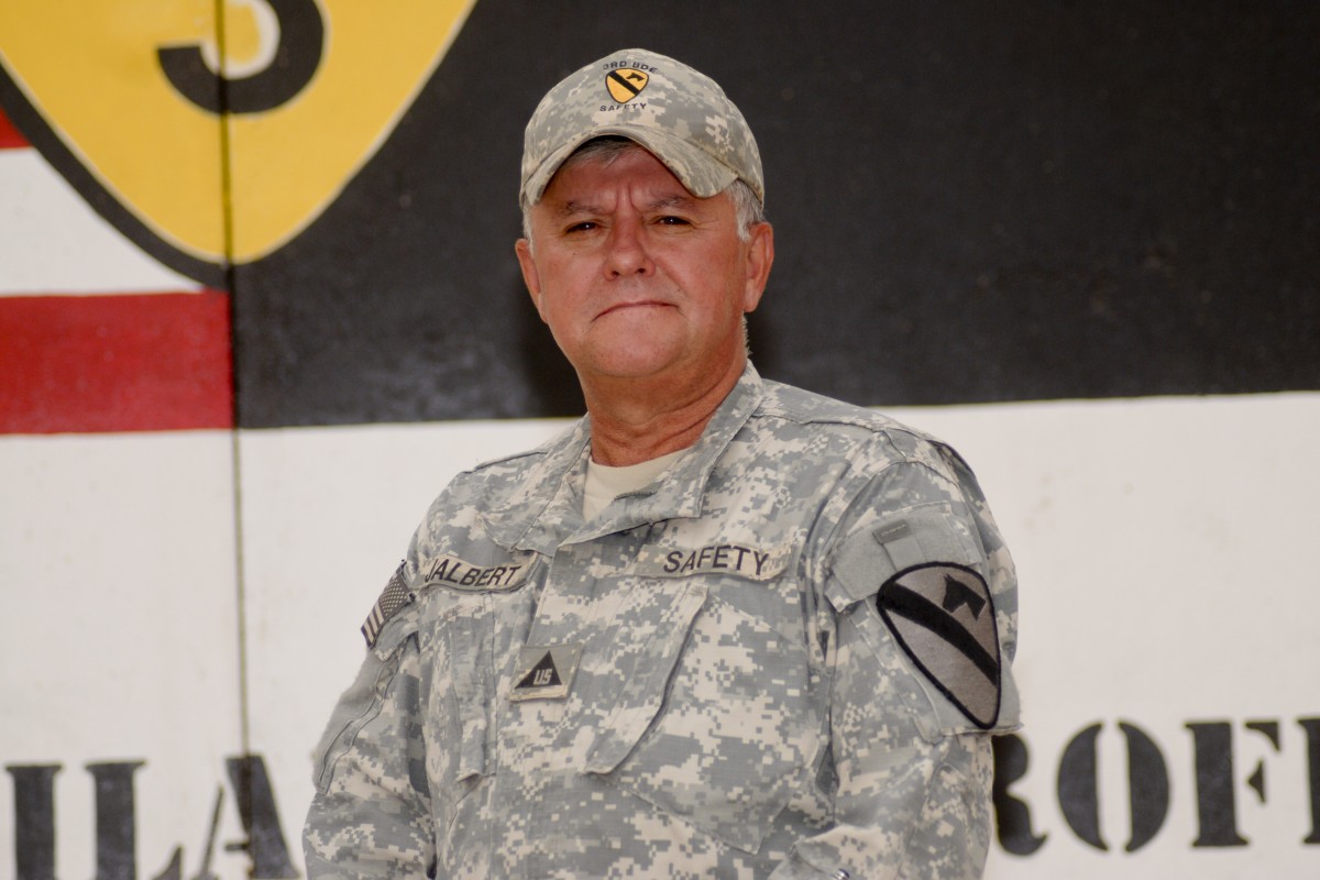 Father and son deploy with Greywolf brigade | Article | The United ...