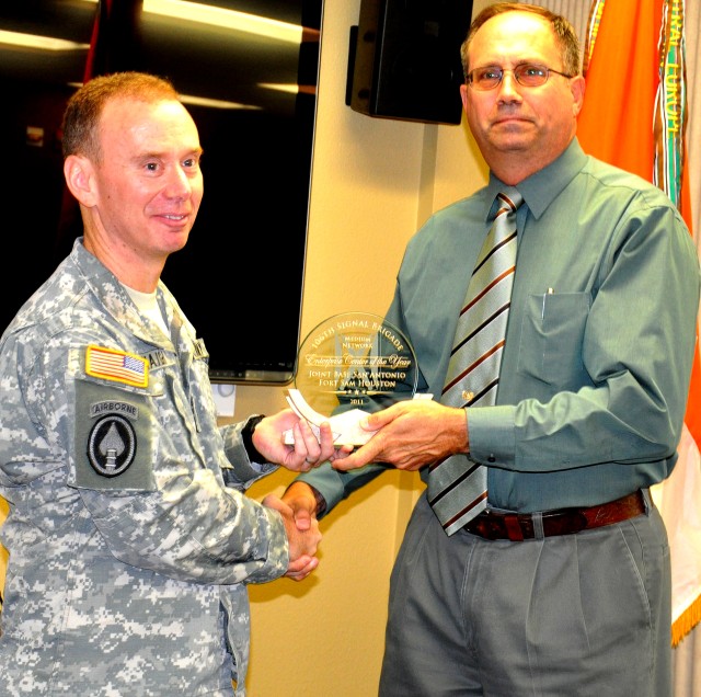 Fort Sam Houston NEC named best in 106th Signal Brigade | Article | The ... Fort Sam Houston NEC named best in 106th Signal Brigade | Article | The ...