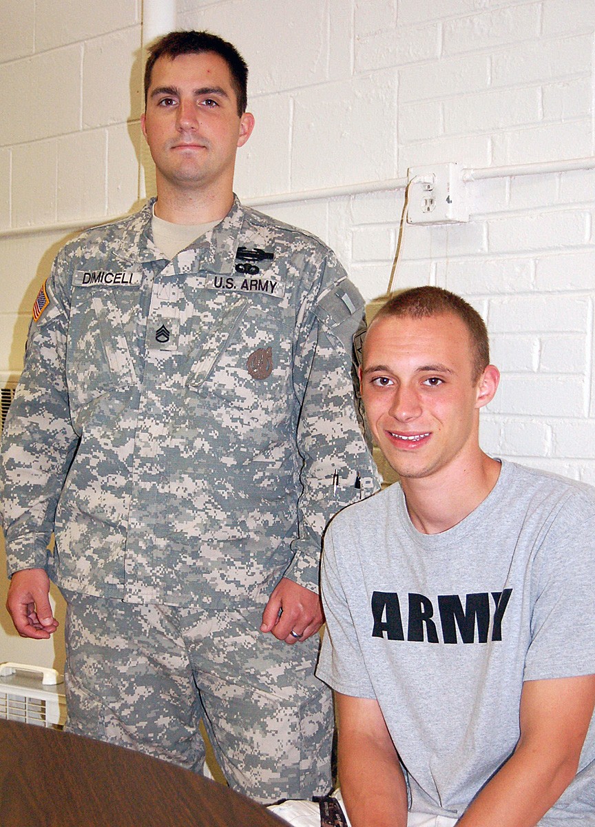 Army Recruiting Unites Grade-School Buddies | Article | The United ...