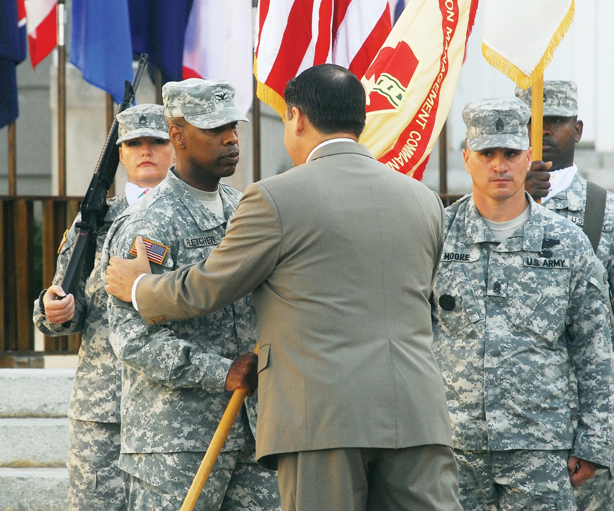 Post receives new garrison commander | Article | The United States Army