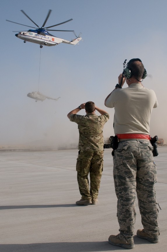 Afghan helicopter sling load | Article | The United States Army