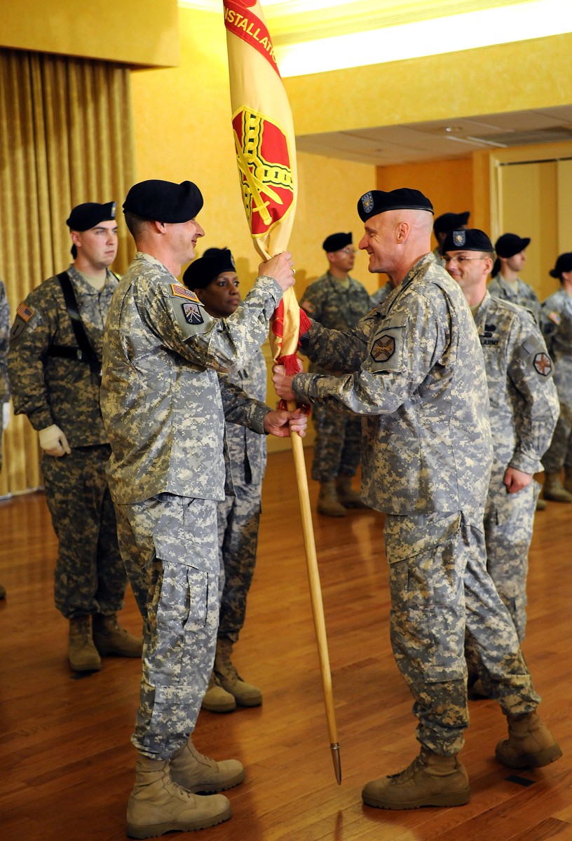 HQ Bn. changes command | Article | The United States Army
