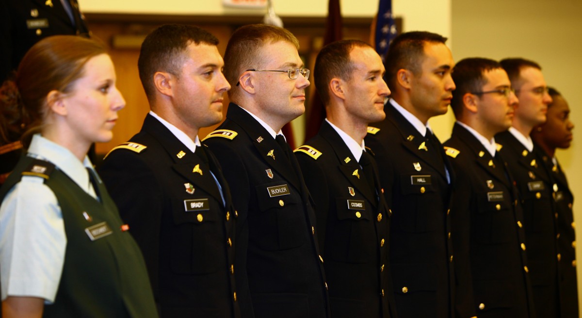 Dentists complete advanced residency program | Article | The United ...