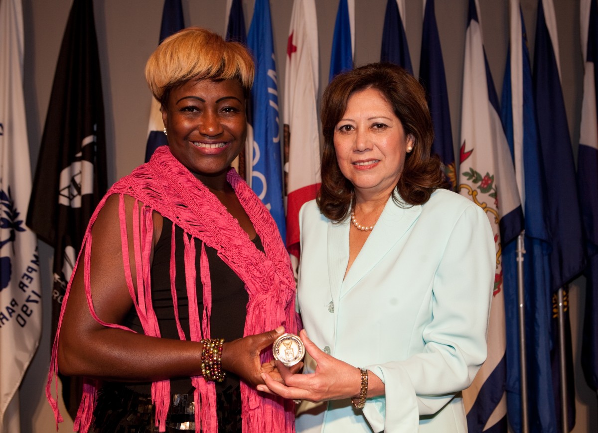 Growing population of homeless women veterans gain new resource ...