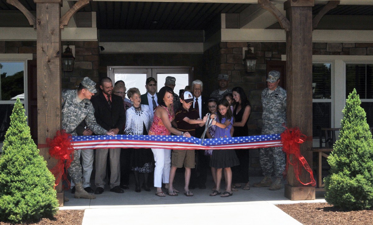 Fort Riley opens new neighborhood center after Medal of Honor ...