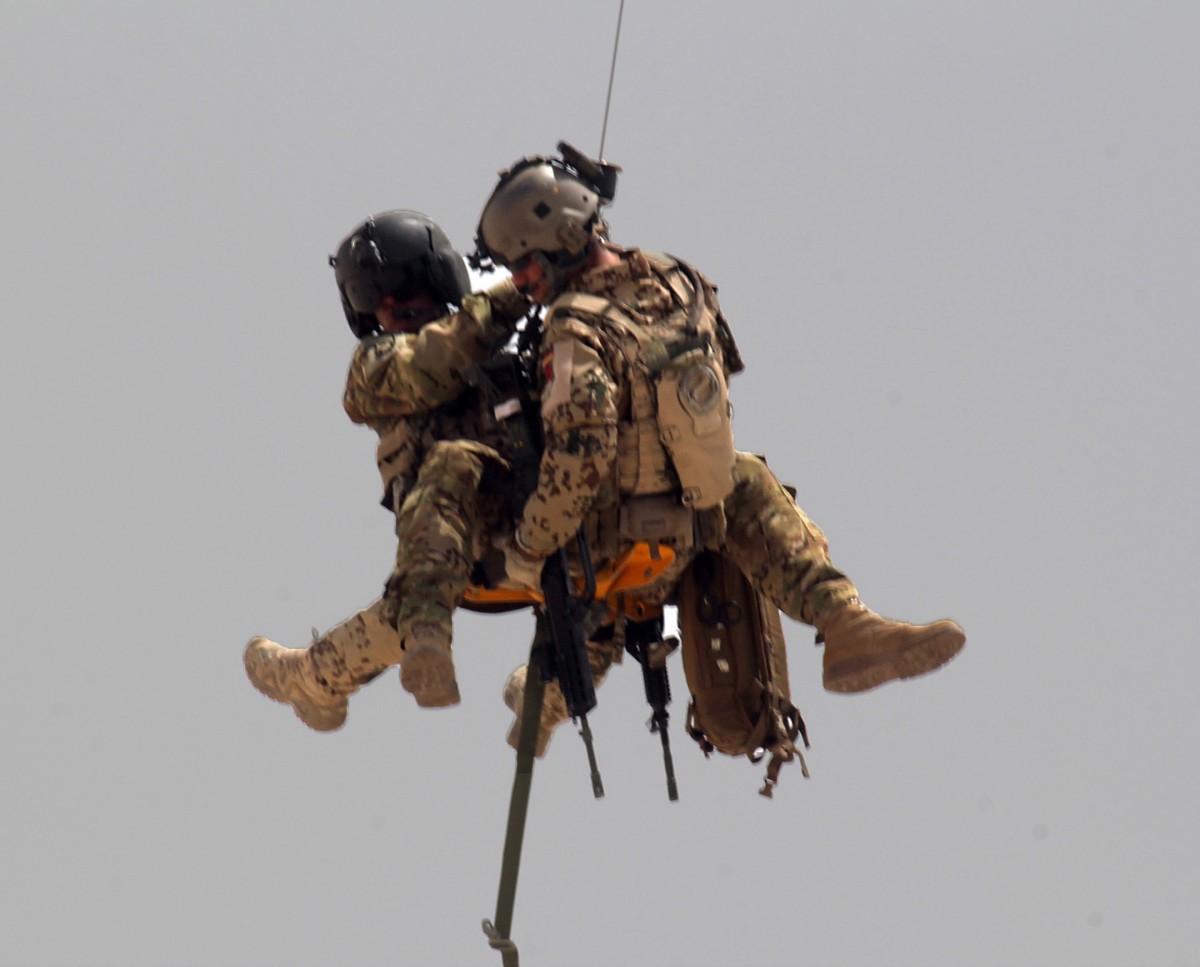 TF Lobos medevac crews conduct rescue hoist training with Germans ...