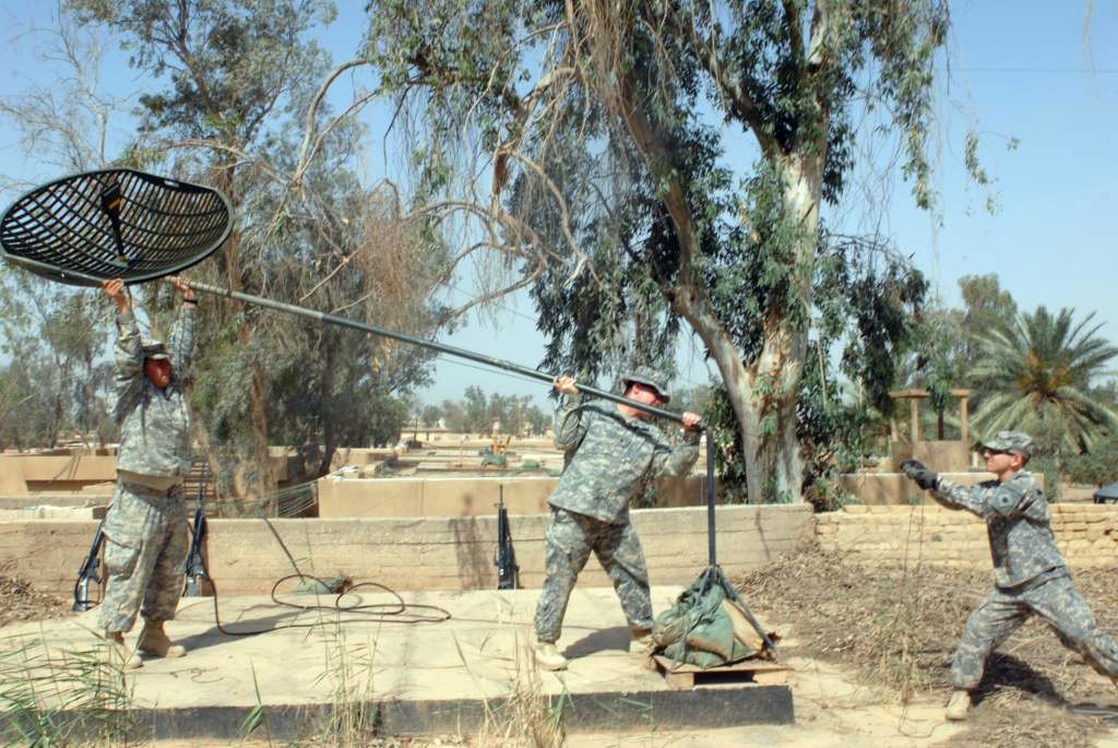Mobile comm ready to go 'tactical' for Iraq drawdown | Article | The ...