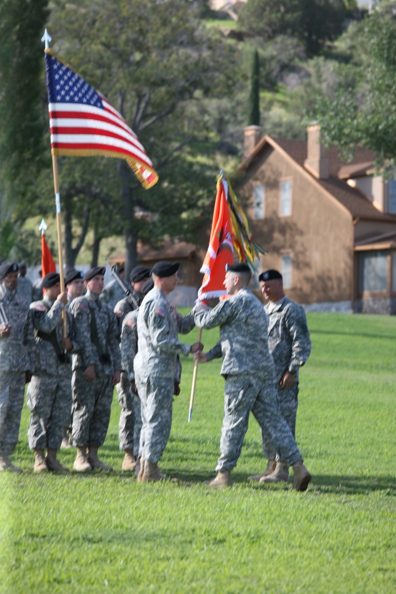 40th ESB loses one commander, gains another | Article | The United ...