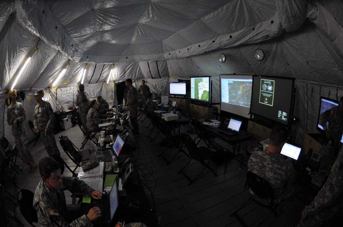 Military's new response force jumps into action during Vibrant Response ...