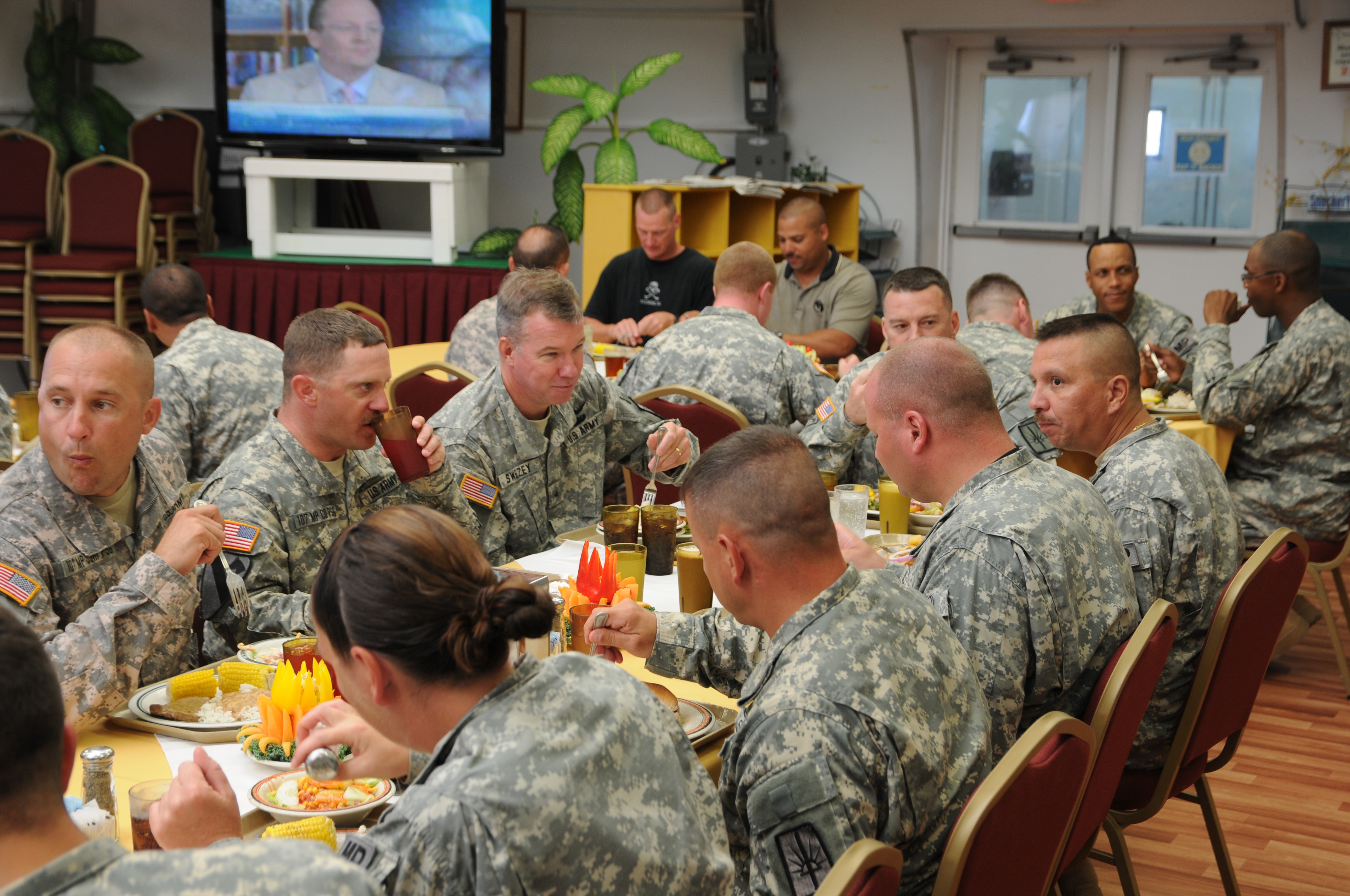 53rd Troop Command CG Visits Deployed Troops | Article | The United ...