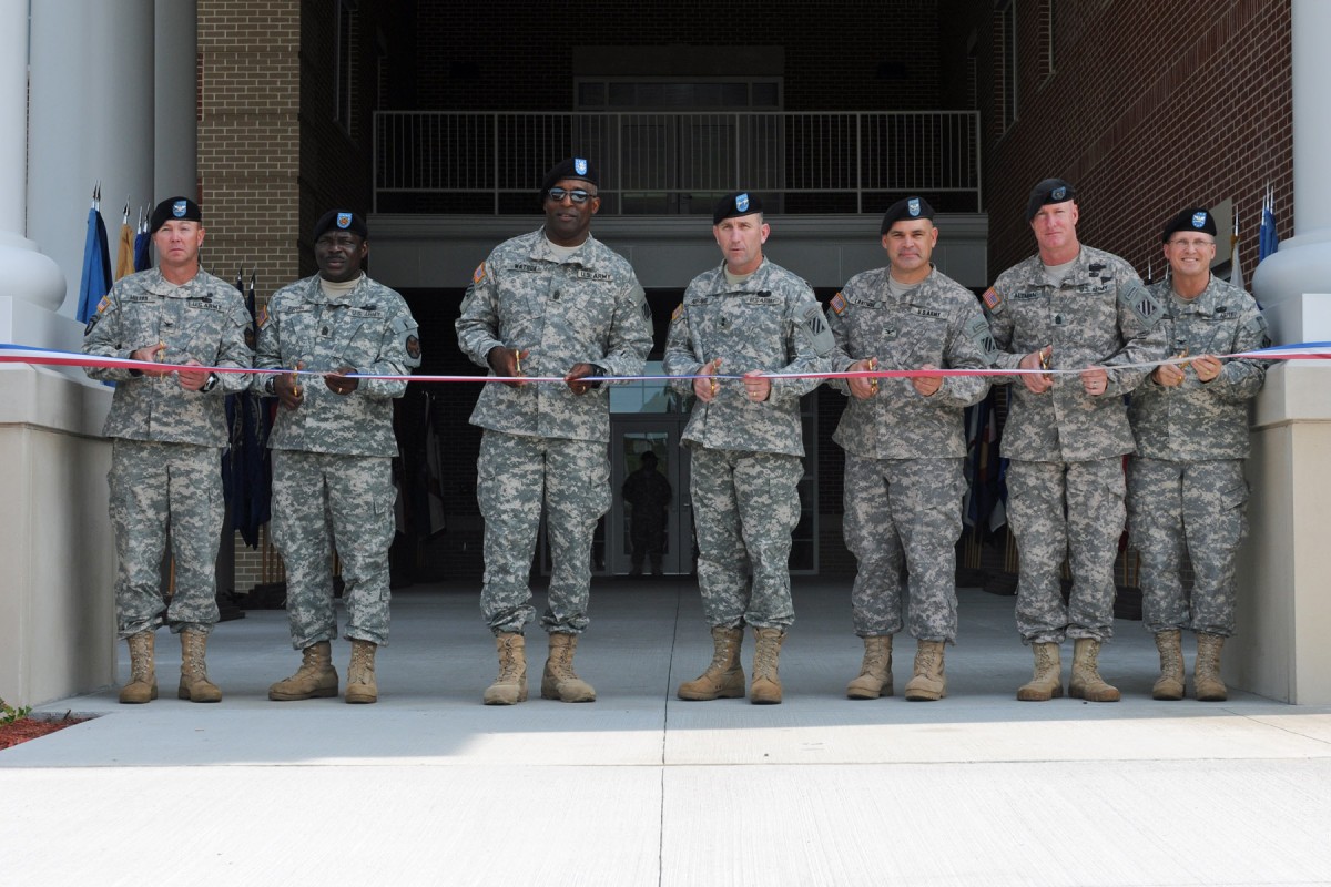 Vanguards open new brigade headquarters | Article | The United States Army