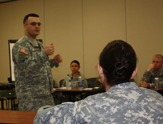 West Point team trains SEAL personnel in negotiations | Article | The ...