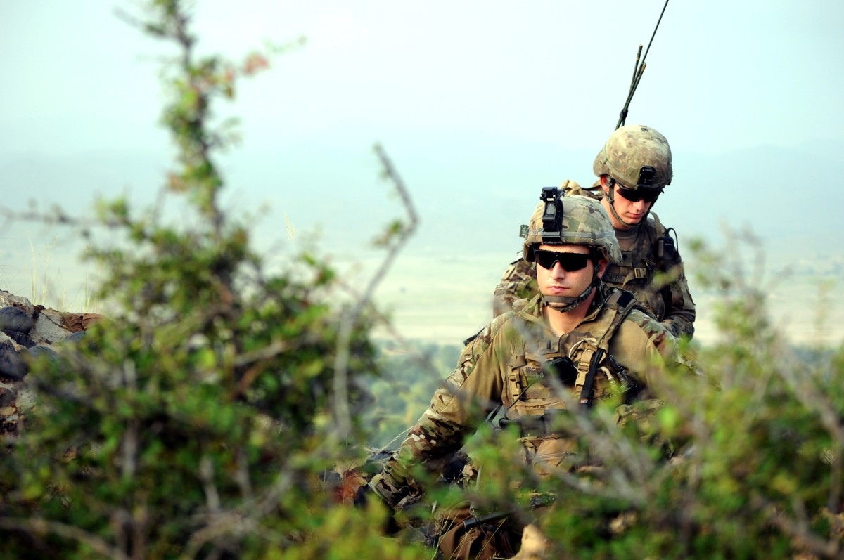 Three nights on the dividing line | Article | The United States Army