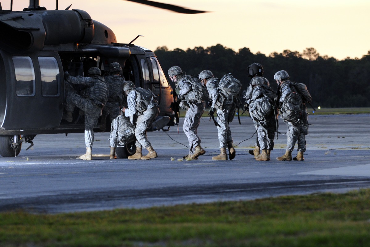 1HBCT platoons compete for Raider Top Shot | Article | The United ...