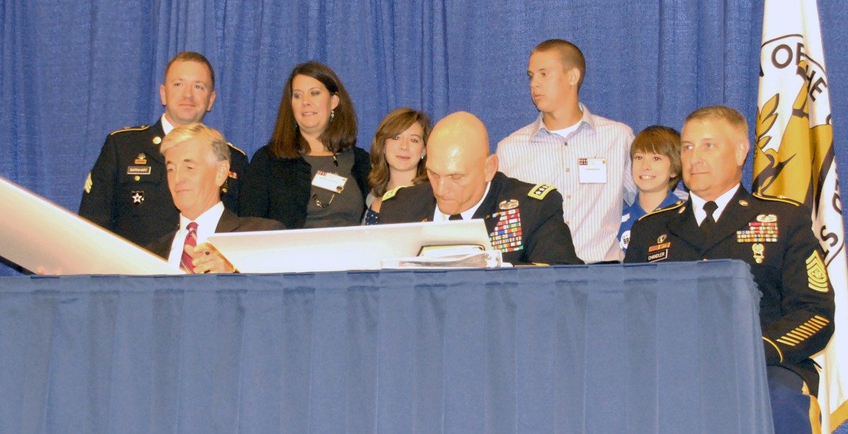 Army leaders pledge to continue family support | Article | The United ...