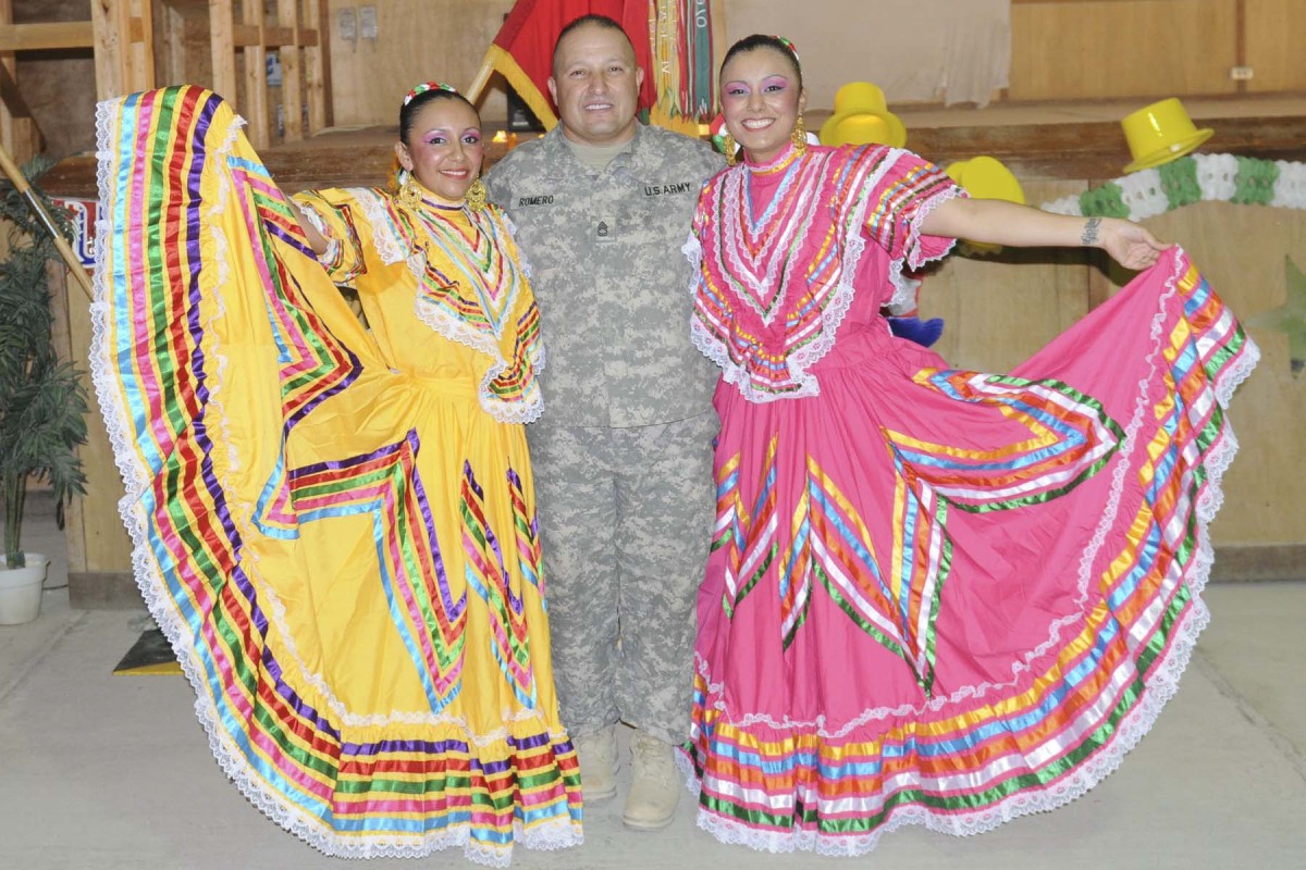 Soldiers celebrate Hispanic Heritage Month in Iraq | Article | The ...
