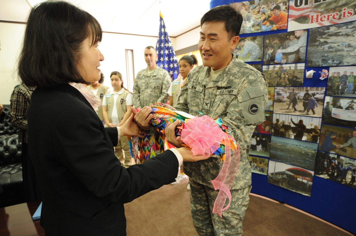 USARJ receives token of appreciation for disaster relief operations in ...