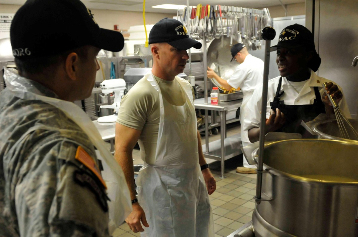 Warrior brigade command team takes cues from cooks in kitchen | Article ...
