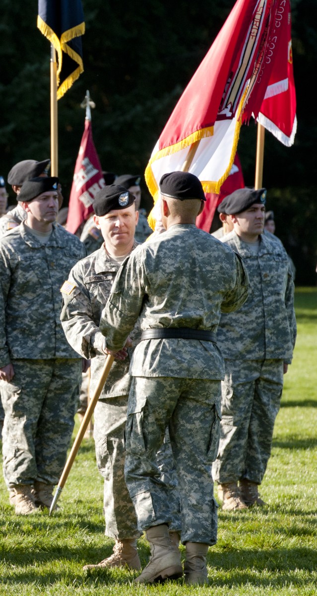 555th Changes Hands | Article | The United States Army