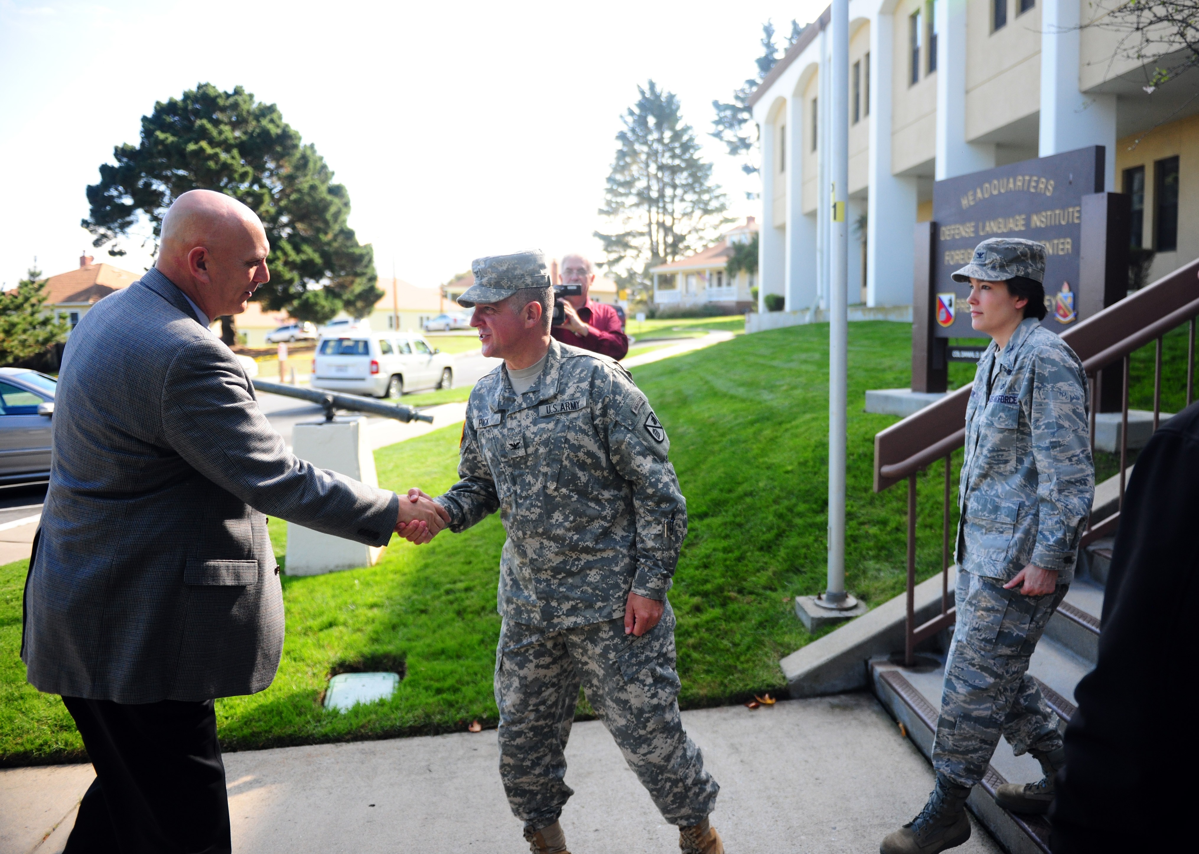 CSA Odierno visits Presidio of Monterey | Article | The United States Army