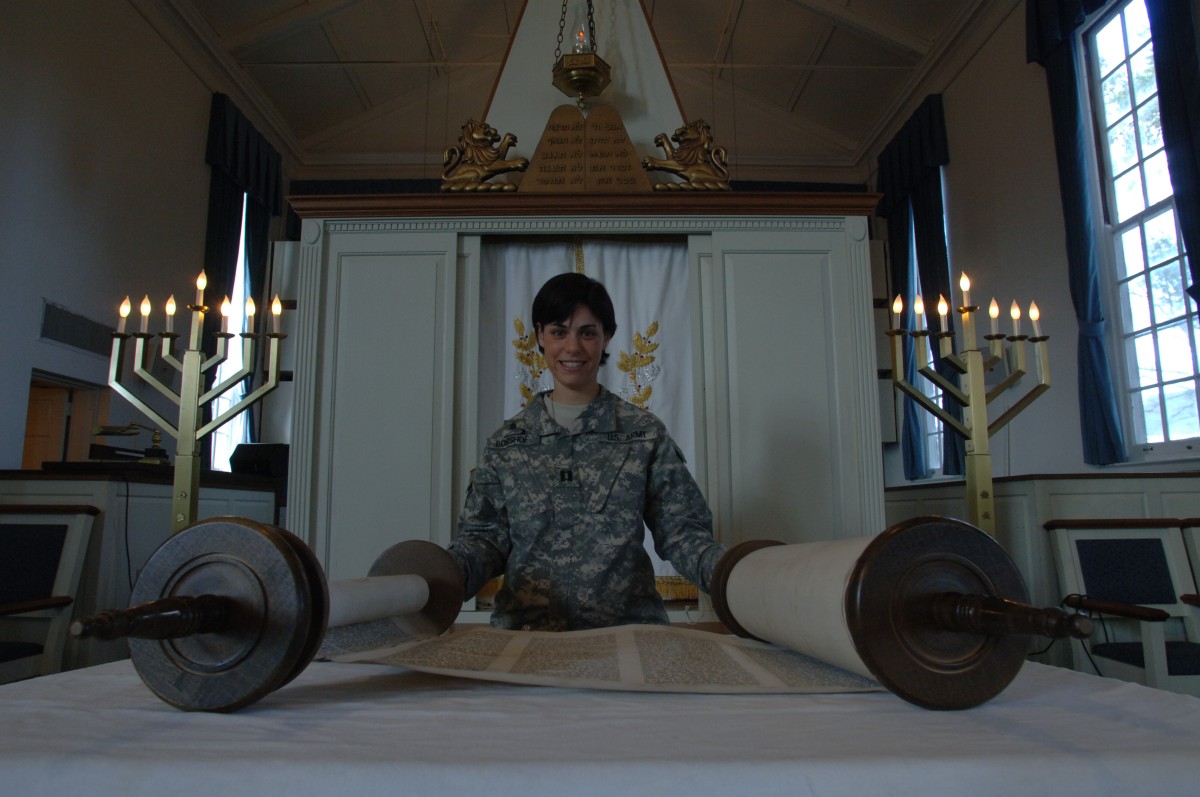 Rabbi finds faith fulfilling | Article | The United States Army