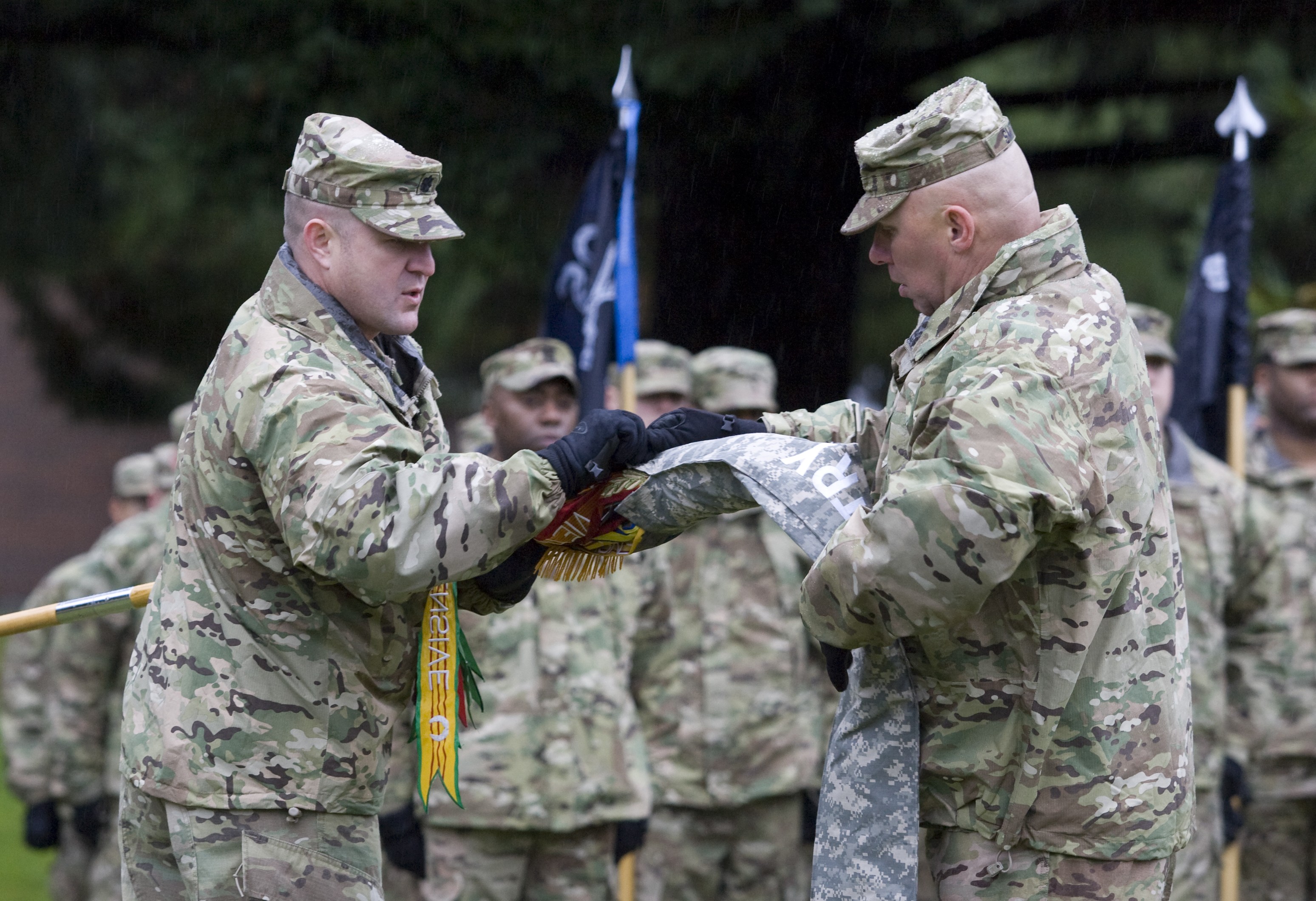 3rd Bde., 2nd ID units case colors for first Afghan deployment ...