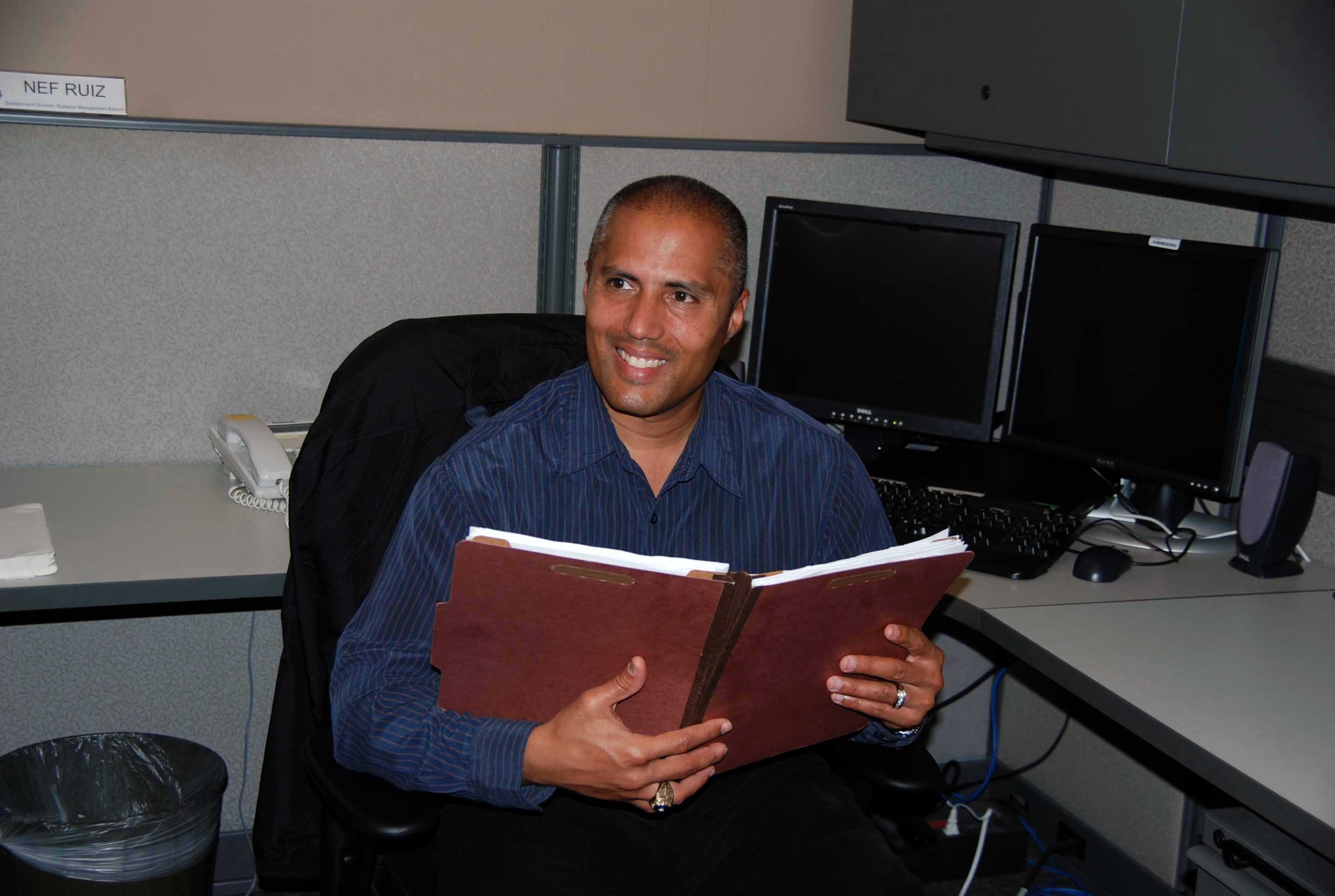 USAMITC Employee Participates in the Army Civilian Intern Program ...